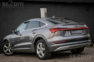 Grey Audi E-Tron 2020 in Tukums, with an engine capacity of 0.00 L and mileage of 112 thousand km for 23990 €, photo 6 on AUTOMOTO.COM.LV