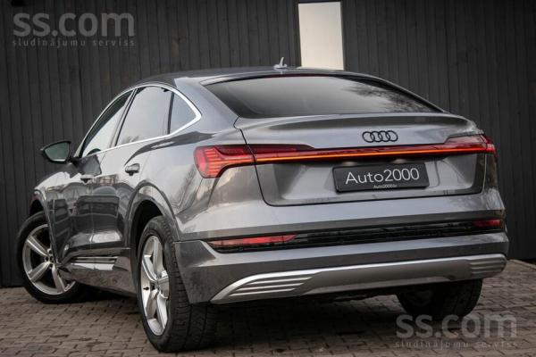Pelēks Audi E-Tron 2020 Tukums, ar dzinēja tilpumu 0.00 L un nobraukumu 112 tūkst. km par 23990 €, foto 8 vietnē AUTOMOTO.COM.LV
