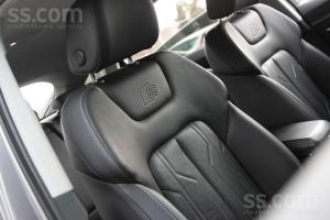 Grey Audi E-Tron 2020 in Tukums, with an engine capacity of 0.00 L and mileage of 112 thousand km for 23990 €, photo 13 on AUTOMOTO.COM.LV
