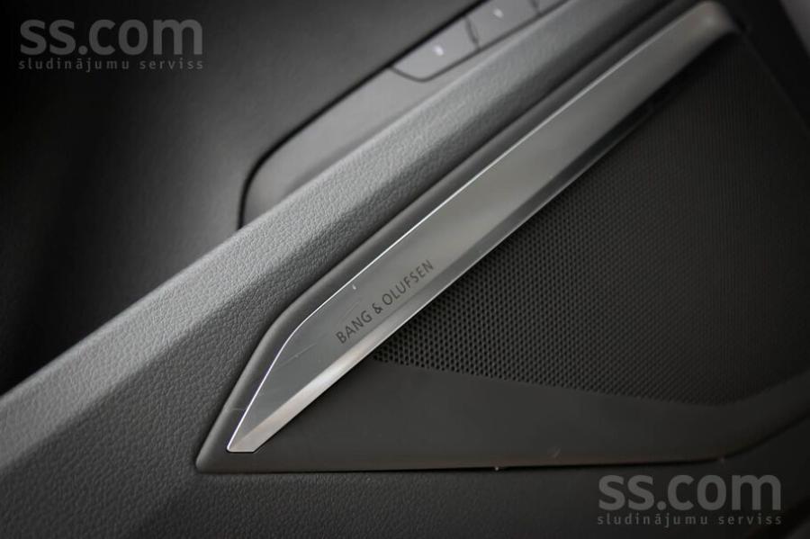 Grey Audi E-Tron 2020 in Tukums, with an engine capacity of 0.00 L and mileage of 112 thousand km for 23990 €, photo 19 on AUTOMOTO.COM.LV