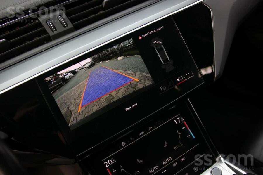 Grey Audi E-Tron 2020 in Tukums, with an engine capacity of 0.00 L and mileage of 112 thousand km for 23990 €, photo 23 on AUTOMOTO.COM.LV