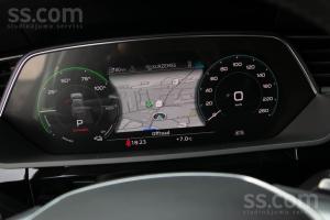 Grey Audi E-Tron 2020 in Tukums, with an engine capacity of 0.00 L and mileage of 112 thousand km for 23990 €, photo 26 on AUTOMOTO.COM.LV