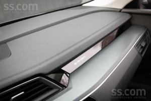 Grey Audi E-Tron 2020 in Tukums, with an engine capacity of 0.00 L and mileage of 112 thousand km for 23990 €, photo 28 on AUTOMOTO.COM.LV