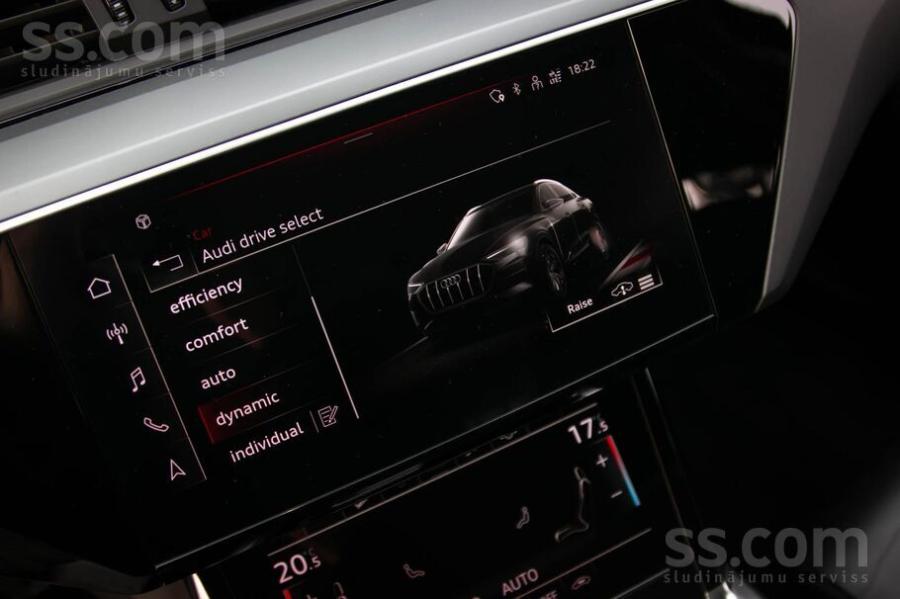 Grey Audi E-Tron 2020 in Tukums, with an engine capacity of 0.00 L and mileage of 112 thousand km for 23990 €, photo 32 on AUTOMOTO.COM.LV