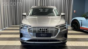 Grey Audi E-Tron 2020 in Riga, with an engine capacity of 0.00 L and mileage of 111 thousand km for 22990 €, photo 3 on AUTOMOTO.COM.LV