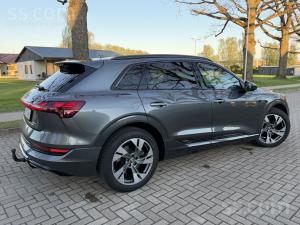 Серый Ауди E-Tron 2020 в Валмиера, объемом двигателя 0.00 л и пробегом 0 тыс. км за 22900 €, фото 18 на AUTOMOTO.COM.LV