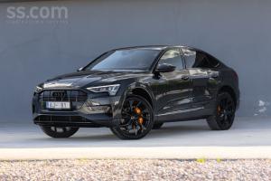 Grey Audi E-Tron 2020 in Jelgava, with an engine capacity of 0.00 L and mileage of 156 thousand km for 24000 €, photo  on AUTOMOTO.COM.LV