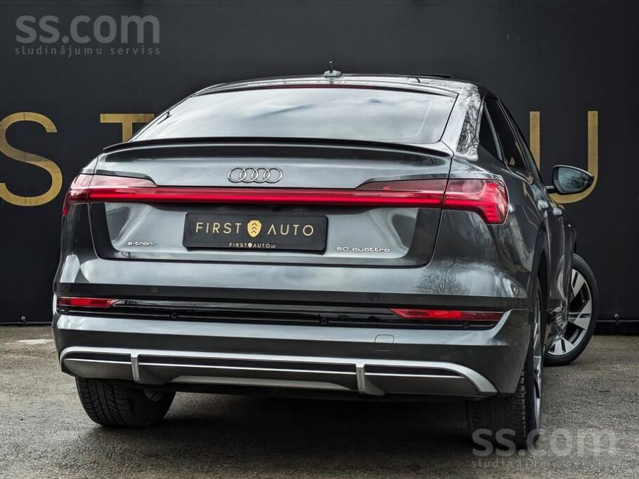 Pelēks Audi E-Tron 2020 Tukums, ar dzinēja tilpumu 0.00 L un nobraukumu 130 tūkst. km par 25990 €, foto 5 vietnē AUTOMOTO.COM.LV