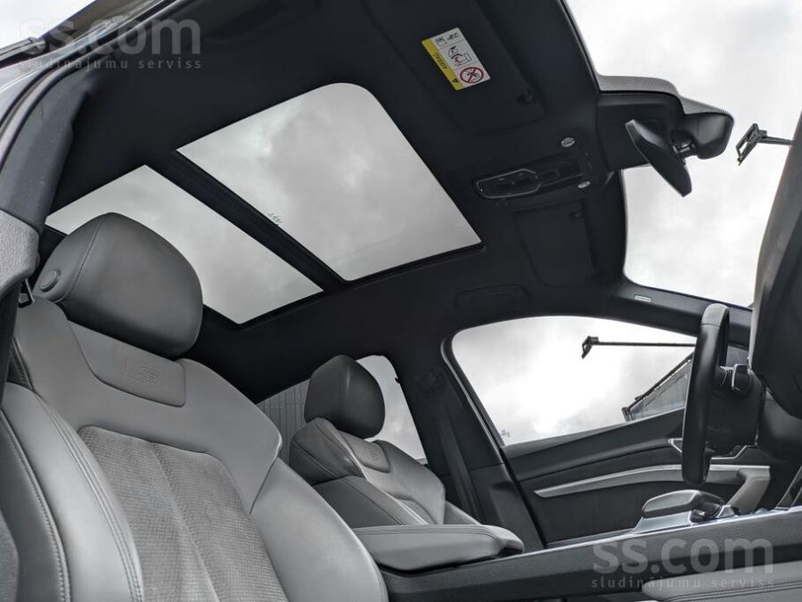 Pelēks Audi E-Tron 2020 Tukums, ar dzinēja tilpumu 0.00 L un nobraukumu 130 tūkst. km par 25990 €, foto 10 vietnē AUTOMOTO.COM.LV