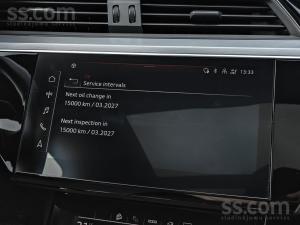 Pelēks Audi E-Tron 2020 Tukums, ar dzinēja tilpumu 0.00 L un nobraukumu 130 tūkst. km par 25990 €, foto 18 vietnē AUTOMOTO.COM.LV