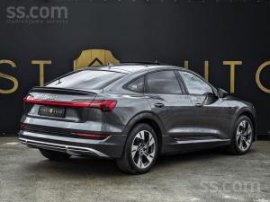 Pelēks Audi E-Tron 2020 Tukums, ar dzinēja tilpumu 0.00 L un nobraukumu 130 tūkst. km par 25990 €, foto 26 vietnē AUTOMOTO.COM.LV