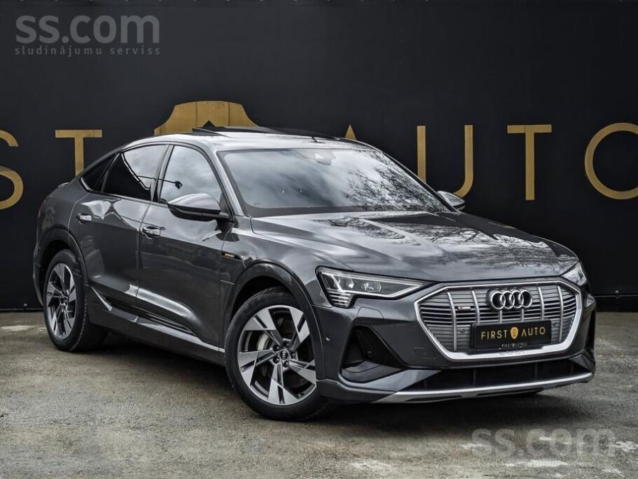 Pelēks Audi E-Tron 2020 Tukums, ar dzinēja tilpumu 0.00 L un nobraukumu 130 tūkst. km par 25990 €, foto 28 vietnē AUTOMOTO.COM.LV