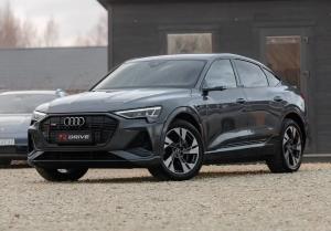 Grey Audi E-Tron 2020 in Jelgava, with an engine capacity of 0.00 L and mileage of 168 thousand km for 25900 €, photo 4 on AUTOMOTO.COM.LV
