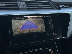 Pelēks Audi E-Tron 2020 Jelgava, ar dzinēja tilpumu 0.00 L un nobraukumu 150 tūkst. km par 22900 €, foto 13 vietnē AUTOMOTO.COM.LV