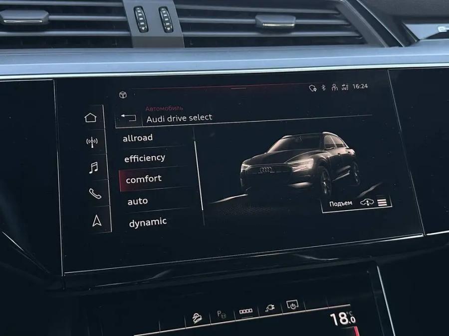Pelēks Audi E-Tron 2020 Jelgava, ar dzinēja tilpumu 0.00 L un nobraukumu 150 tūkst. km par 22900 €, foto 14 vietnē AUTOMOTO.COM.LV