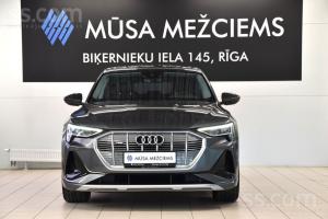 Pelēks Audi E-Tron 2020 Rīga, ar dzinēja tilpumu 0.00 L un nobraukumu 116 tūkst. km par 29990 €, foto 3 vietnē AUTOMOTO.COM.LV