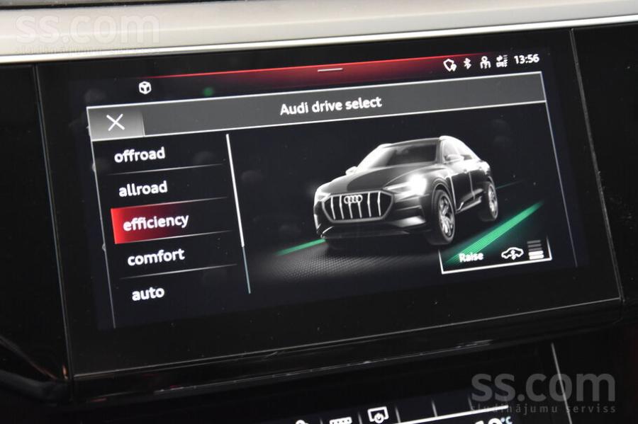 Pelēks Audi E-Tron 2020 Rīga, ar dzinēja tilpumu 0.00 L un nobraukumu 116 tūkst. km par 29990 €, foto 23 vietnē AUTOMOTO.COM.LV