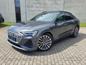 Pelēks Audi E-Tron 2020 Viljandi, ar dzinēja tilpumu 0.00 L un nobraukumu 78 tūkst. km par 34999 €, foto 3 vietnē AUTOMOTO.COM.LV