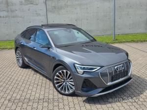 Pelēks Audi E-Tron 2020 Viljandi, ar dzinēja tilpumu 0.00 L un nobraukumu 78 tūkst. km par 34999 €, foto 24 vietnē AUTOMOTO.COM.LV