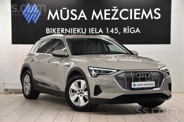 Pelēks Audi E-Tron 2020 Rīga, ar dzinēja tilpumu 0.00 L un nobraukumu 97 tūkst. km par 28990 €, foto 3 vietnē AUTOMOTO.COM.LV