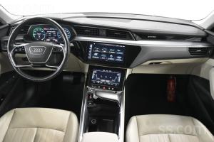 Grey Audi E-Tron 2020 in Riga, with an engine capacity of 0.00 L and mileage of 97 thousand km for 28990 €, photo 14 on AUTOMOTO.COM.LV