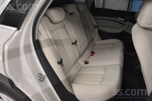 Grey Audi E-Tron 2020 in Riga, with an engine capacity of 0.00 L and mileage of 97 thousand km for 28990 €, photo 17 on AUTOMOTO.COM.LV