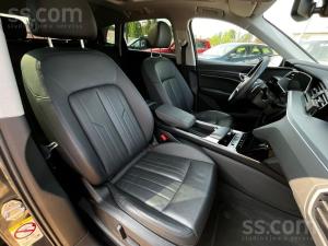 Grey Audi E-Tron 2020 in Valmiera, with an engine capacity of 0.00 L and mileage of 0 thousand km for 20500 €, photo 11 on AUTOMOTO.COM.LV