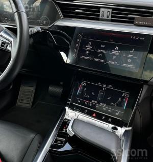 Grey Audi E-Tron 2020 in Valmiera, with an engine capacity of 0.00 L and mileage of 0 thousand km for 20500 €, photo 18 on AUTOMOTO.COM.LV