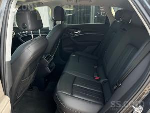 Grey Audi E-Tron 2020 in Valmiera, with an engine capacity of 0.00 L and mileage of 0 thousand km for 20500 €, photo 24 on AUTOMOTO.COM.LV