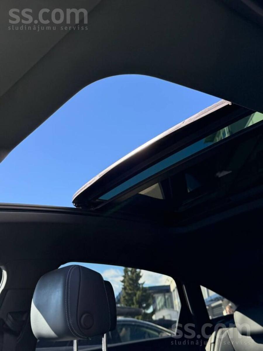 Grey Audi E-Tron 2020 in Riga, with an engine capacity of 0.00 L and mileage of 88 thousand km for 35500 €, photo 14 on AUTOMOTO.COM.LV