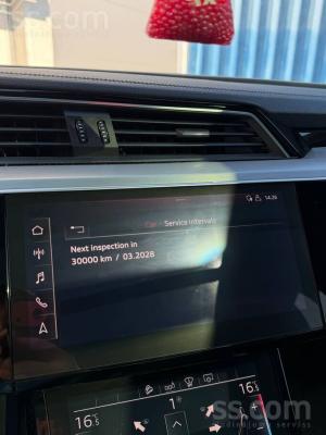 Grey Audi E-Tron 2020 in Riga, with an engine capacity of 0.00 L and mileage of 88 thousand km for 35500 €, photo 26 on AUTOMOTO.COM.LV