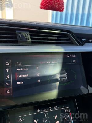 Grey Audi E-Tron 2020 in Riga, with an engine capacity of 0.00 L and mileage of 88 thousand km for 35500 €, photo 27 on AUTOMOTO.COM.LV