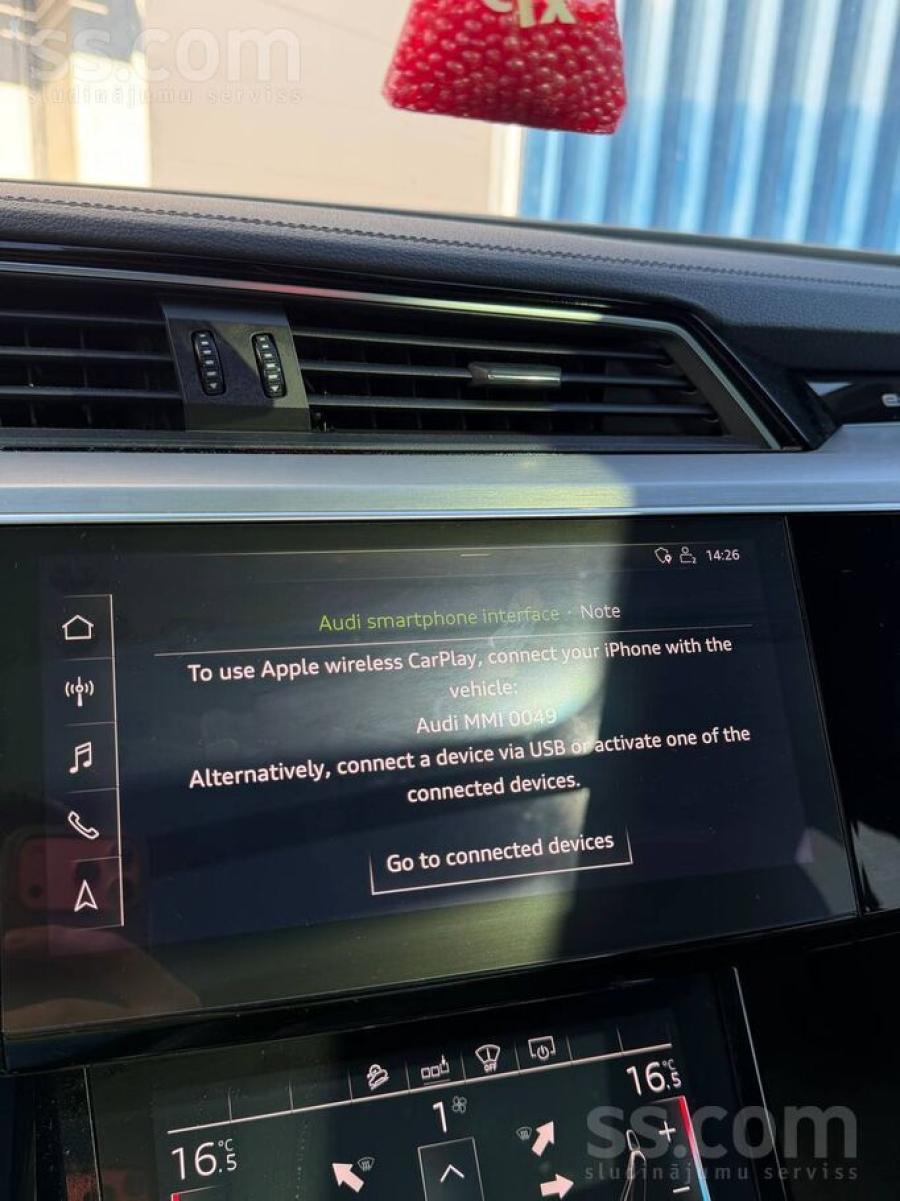 Grey Audi E-Tron 2020 in Riga, with an engine capacity of 0.00 L and mileage of 88 thousand km for 35500 €, photo 29 on AUTOMOTO.COM.LV
