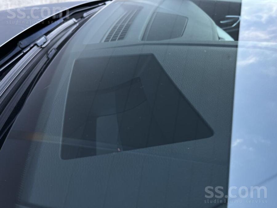 Pelēks Audi E-Tron 2020 Rīga, ar dzinēja tilpumu 0.00 L un nobraukumu 156 tūkst. km par 24900 €, foto 12 vietnē AUTOMOTO.COM.LV