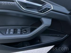 Pelēks Audi E-Tron 2020 Rīga, ar dzinēja tilpumu 0.00 L un nobraukumu 156 tūkst. km par 24900 €, foto 16 vietnē AUTOMOTO.COM.LV