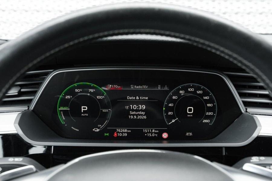 Grey Audi E-Tron 2020 in Marupe, with an engine capacity of 0.00 L and mileage of 76 thousand km for 34650 €, photo 17 on AUTOMOTO.COM.LV