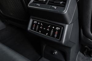 Grey Audi E-Tron 2020 in Marupe, with an engine capacity of 0.00 L and mileage of 76 thousand km for 34650 €, photo 34 on AUTOMOTO.COM.LV