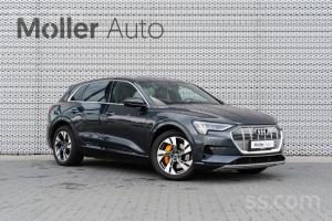 Grey Audi E-Tron 2020 in Riga, with an engine capacity of 0.00 L and mileage of 76 thousand km for 34650 €, photo 3 on AUTOMOTO.COM.LV