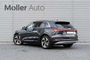 Grey Audi E-Tron 2020 in Riga, with an engine capacity of 0.00 L and mileage of 76 thousand km for 34650 €, photo 4 on AUTOMOTO.COM.LV
