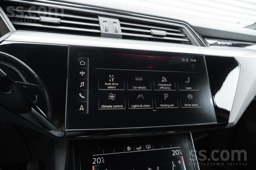 Grey Audi E-Tron 2020 in Riga, with an engine capacity of 0.00 L and mileage of 76 thousand km for 34650 €, photo 23 on AUTOMOTO.COM.LV