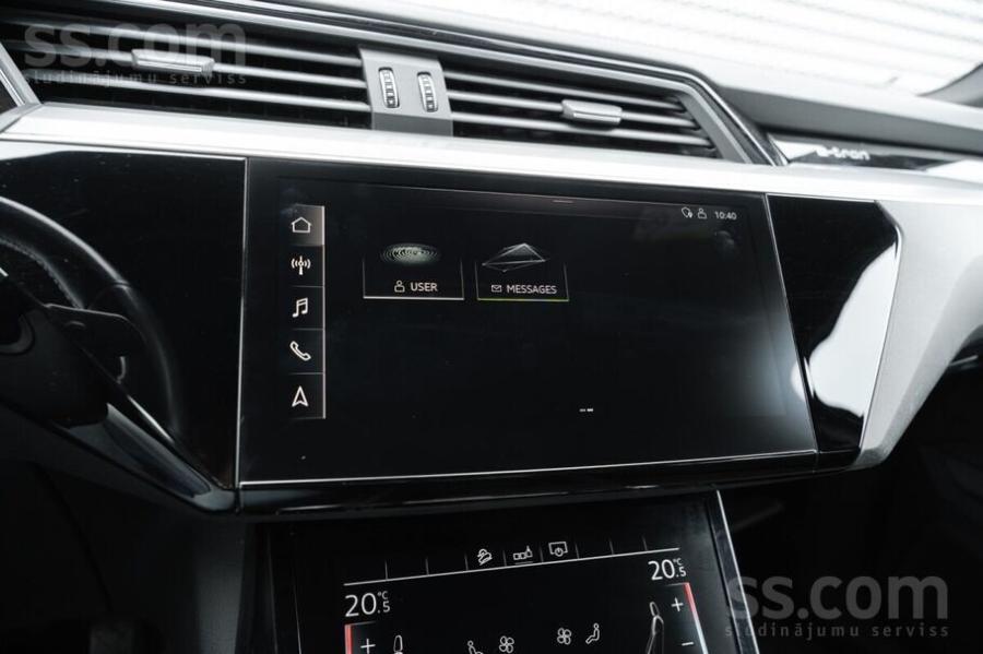 Grey Audi E-Tron 2020 in Riga, with an engine capacity of 0.00 L and mileage of 76 thousand km for 34650 €, photo 29 on AUTOMOTO.COM.LV