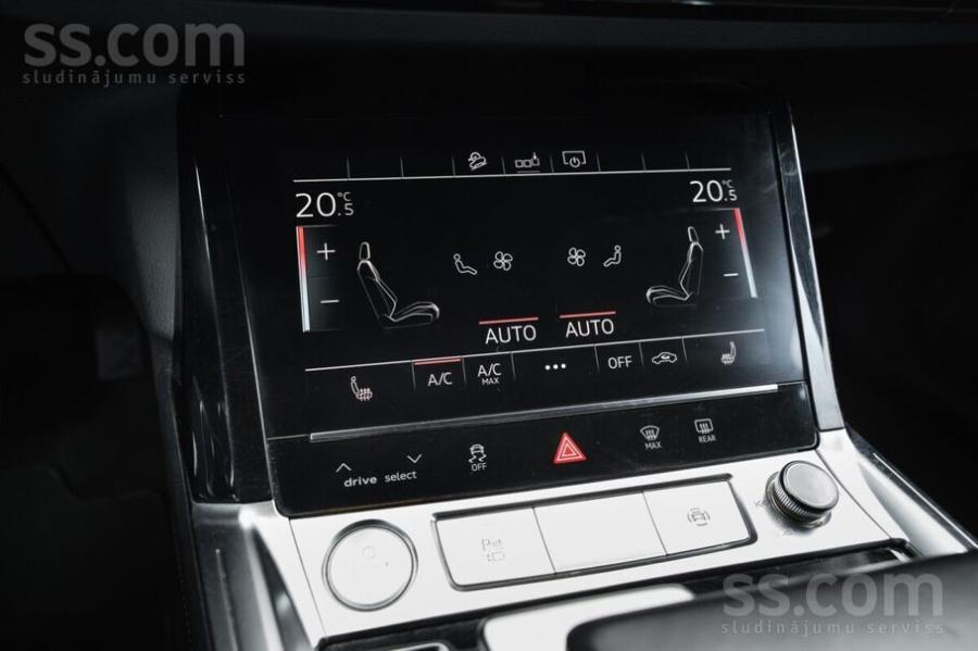 Grey Audi E-Tron 2020 in Riga, with an engine capacity of 0.00 L and mileage of 76 thousand km for 34650 €, photo 31 on AUTOMOTO.COM.LV