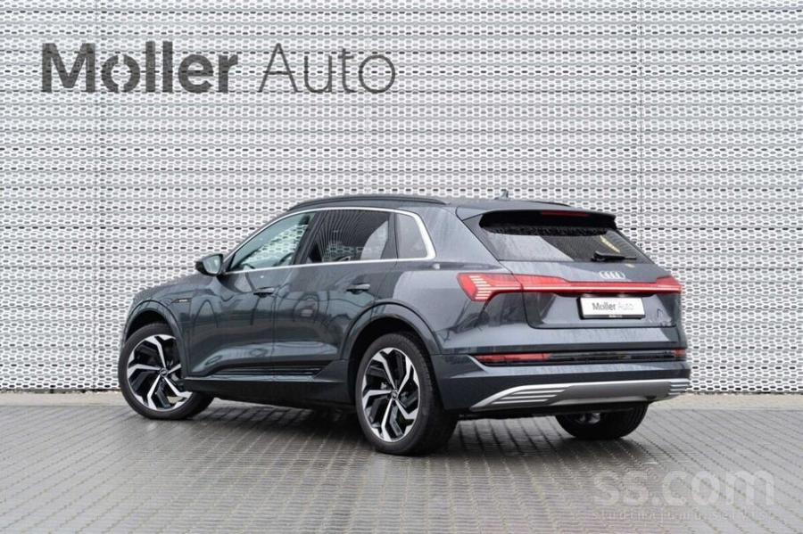 Pelēks Audi E-Tron 2021 Rīga, ar dzinēja tilpumu 0.00 L un nobraukumu 119 tūkst. km par 26250 €, foto 3 vietnē AUTOMOTO.COM.LV