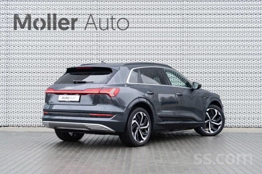 Pelēks Audi E-Tron 2021 Rīga, ar dzinēja tilpumu 0.00 L un nobraukumu 119 tūkst. km par 26250 €, foto 4 vietnē AUTOMOTO.COM.LV