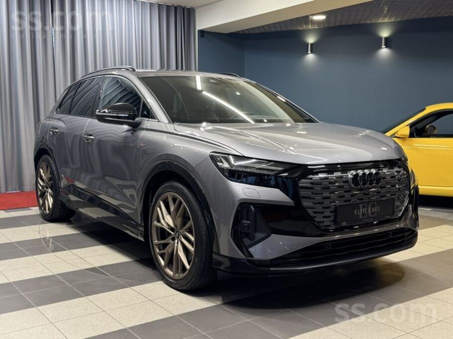 Grey Audi E-Tron 2021 in Riga, with an engine capacity of 0.00 L and mileage of 89 thousand km for 29990 €, photo 3 on AUTOMOTO.COM.LV