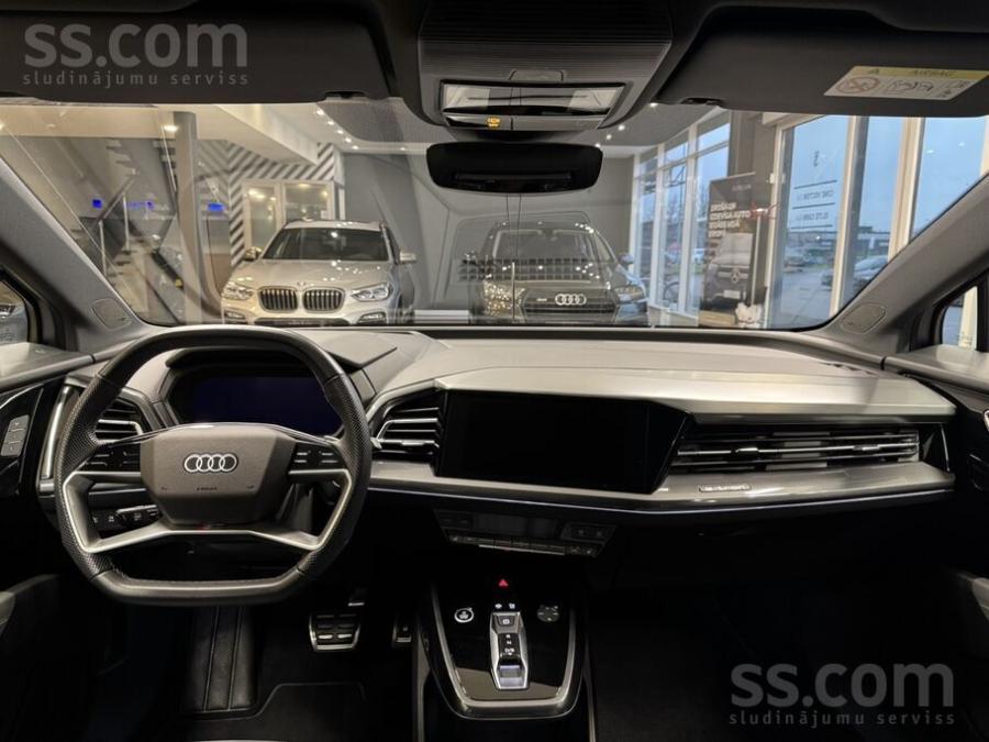Grey Audi E-Tron 2021 in Riga, with an engine capacity of 0.00 L and mileage of 89 thousand km for 29990 €, photo 15 on AUTOMOTO.COM.LV