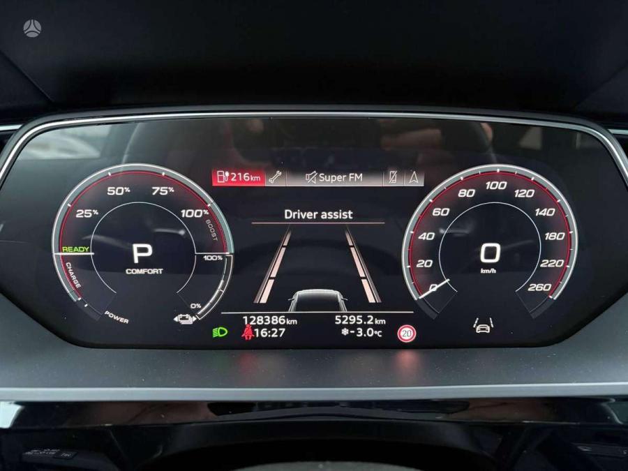 Grey Audi E-Tron 2021 in Vilnius, with an engine capacity of 0.00 L and mileage of 128 thousand km for 31400 €, photo 26 on AUTOMOTO.COM.LV