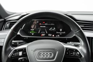 Grey Audi E-Tron 2021 in Riga, with an engine capacity of 0.00 L and mileage of 73 thousand km for 33900 €, photo 17 on AUTOMOTO.COM.LV