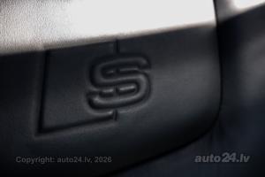 Grey Audi E-Tron 2021 in Tallinn, with an engine capacity of 0.00 L and mileage of 170 thousand km for 24500 €, photo 17 on AUTOMOTO.COM.LV