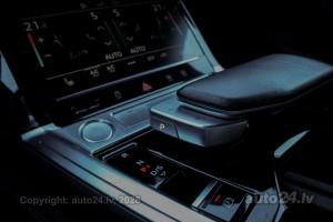 Grey Audi E-Tron 2021 in Tallinn, with an engine capacity of 0.00 L and mileage of 170 thousand km for 24500 €, photo 19 on AUTOMOTO.COM.LV